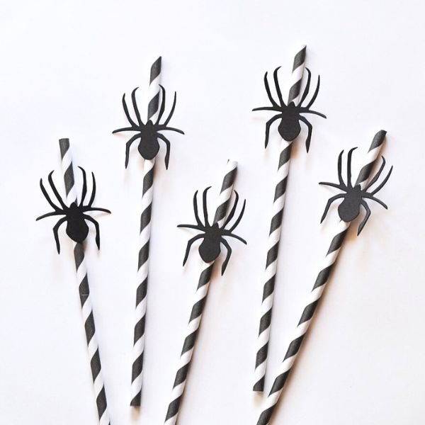 Halloween Straw Toppers in 5 Minutes!