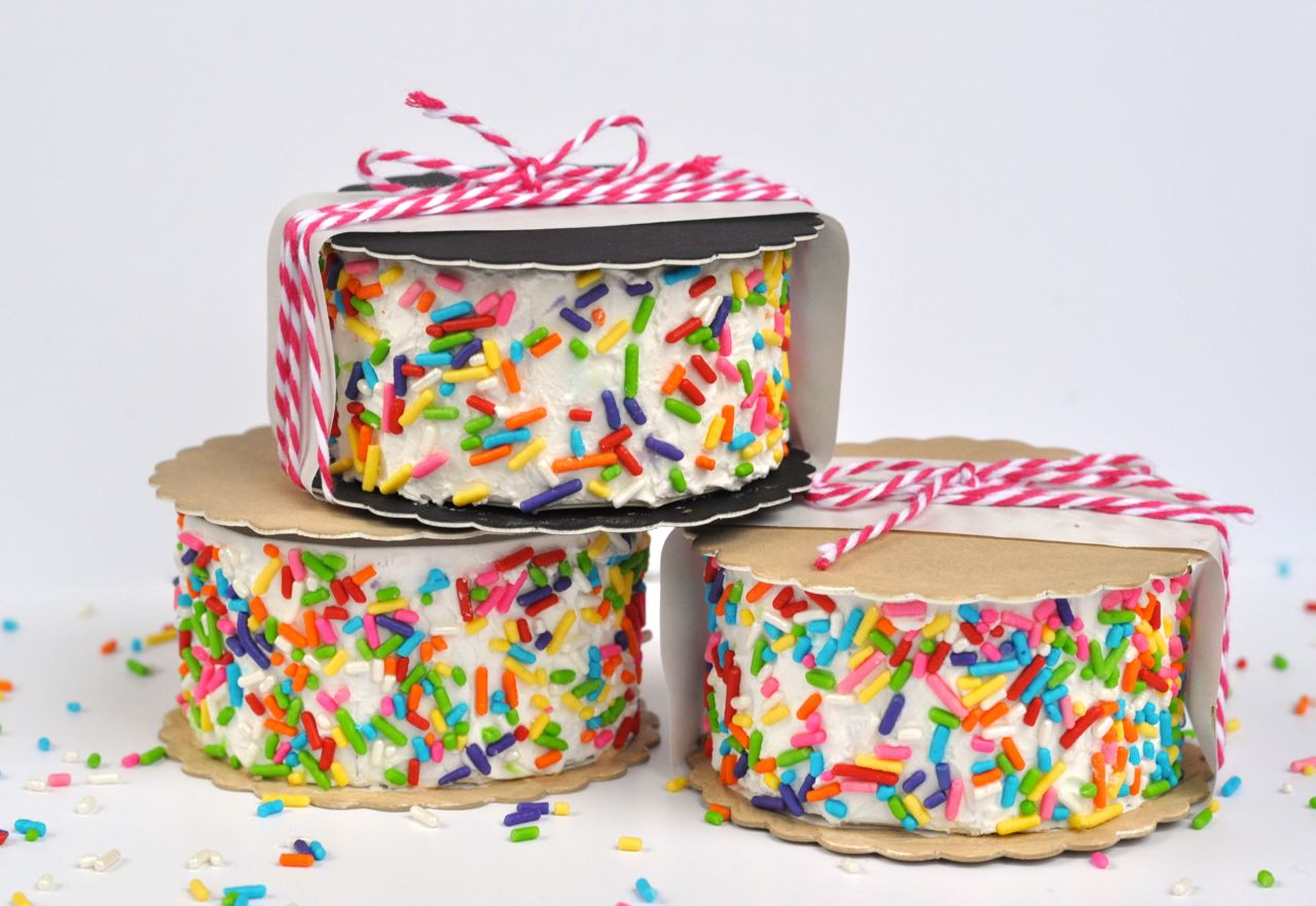 DIY Ice Cream Sandwich Boxes - Make Life Lovely