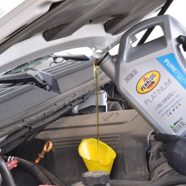 How to Change the Oil in A Car - Make Life Lovely