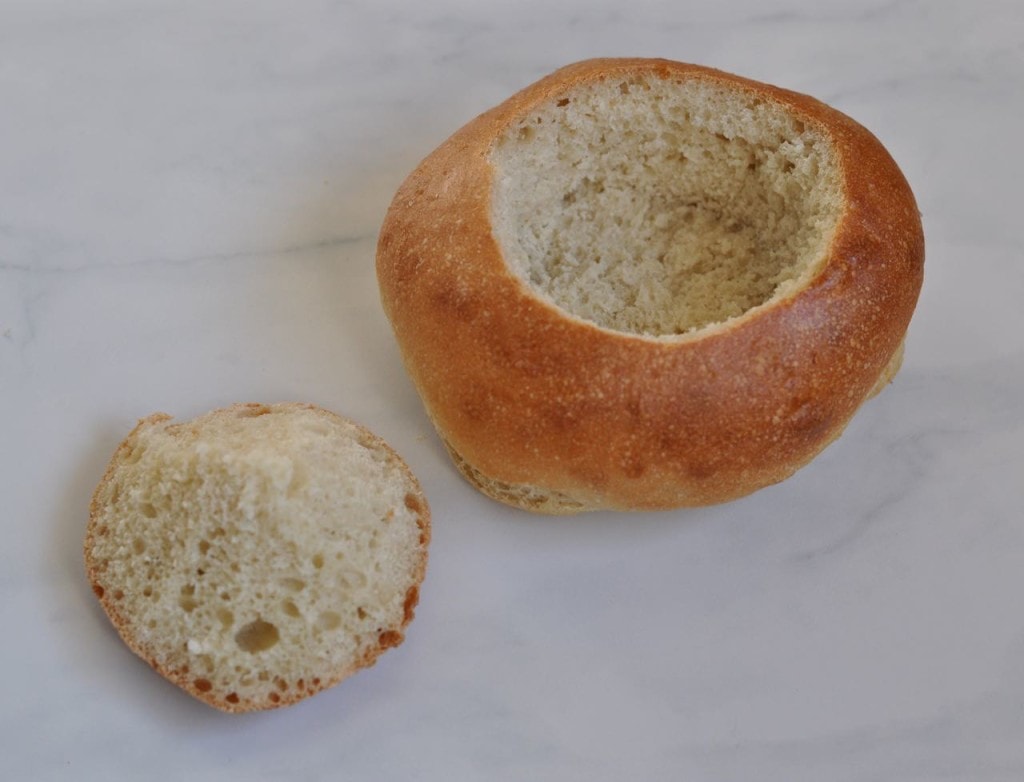 How to Make Soup Bread Bowls - Make Life Lovely