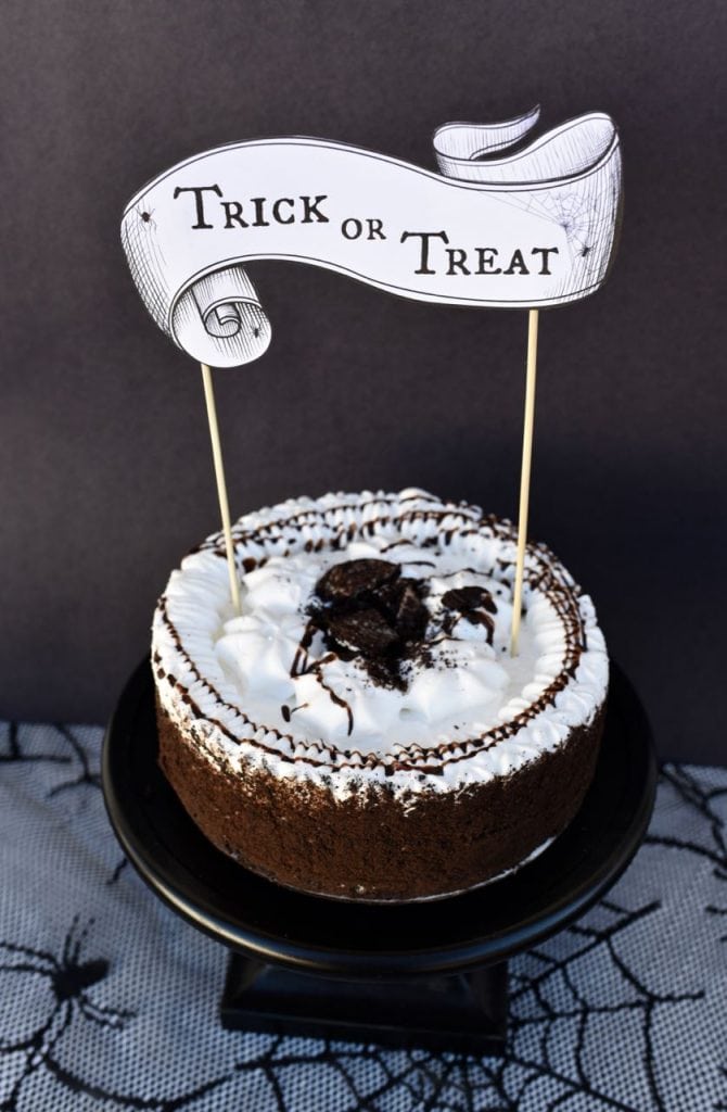 Print This FREE Printable Halloween Cake Topper