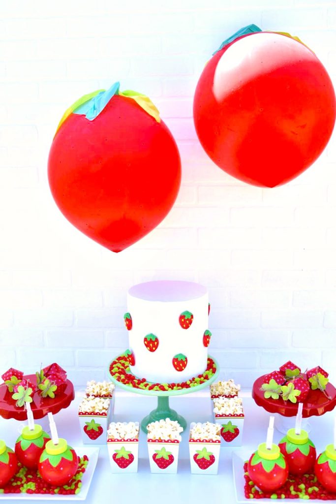 Strawberry party table - Make Life Lovely