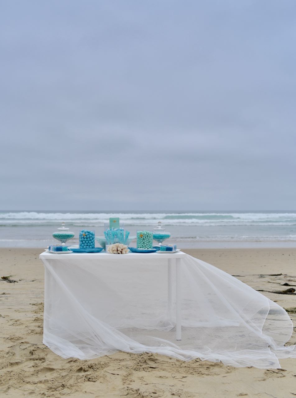 Gorgeous ocean themed candy buffet for beach wedding with turquoise ...