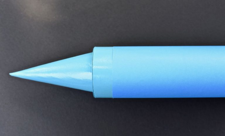 Giant Crayon DIY {For Back to School & Party / Photo Props}