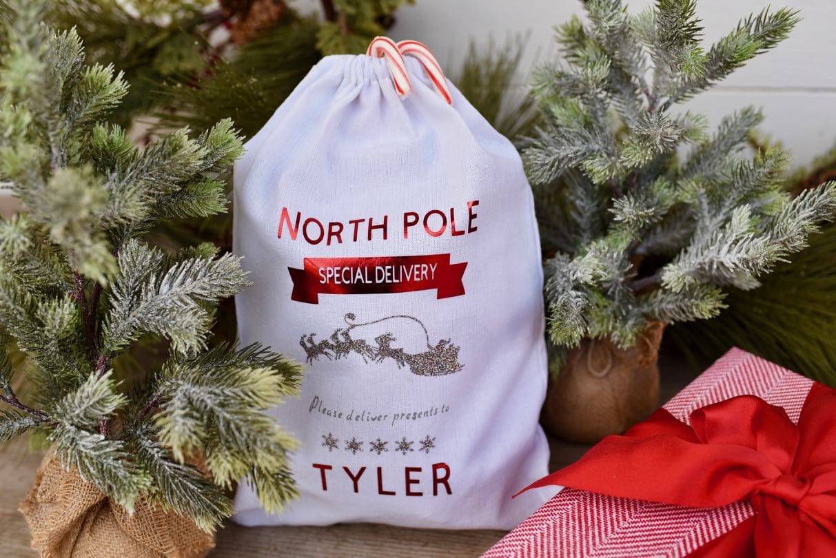 DIY personalized Christmas sack gift bag tutorial - Make Life Lovely