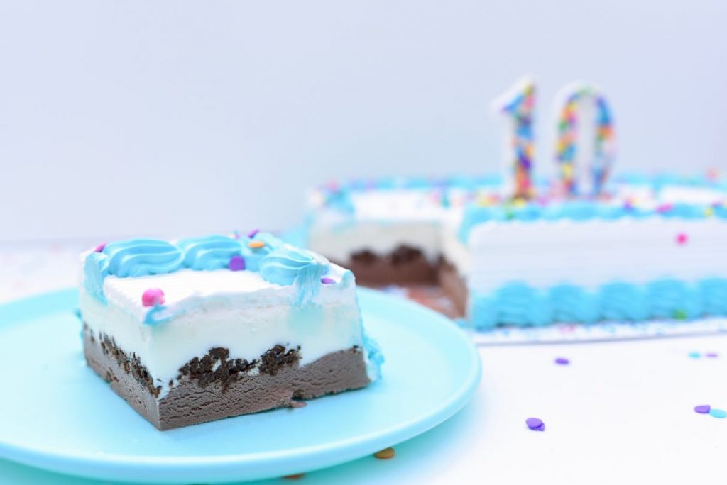 Chocolate Cake Topper with Sprinkles Tutorial - Make Life Lovely