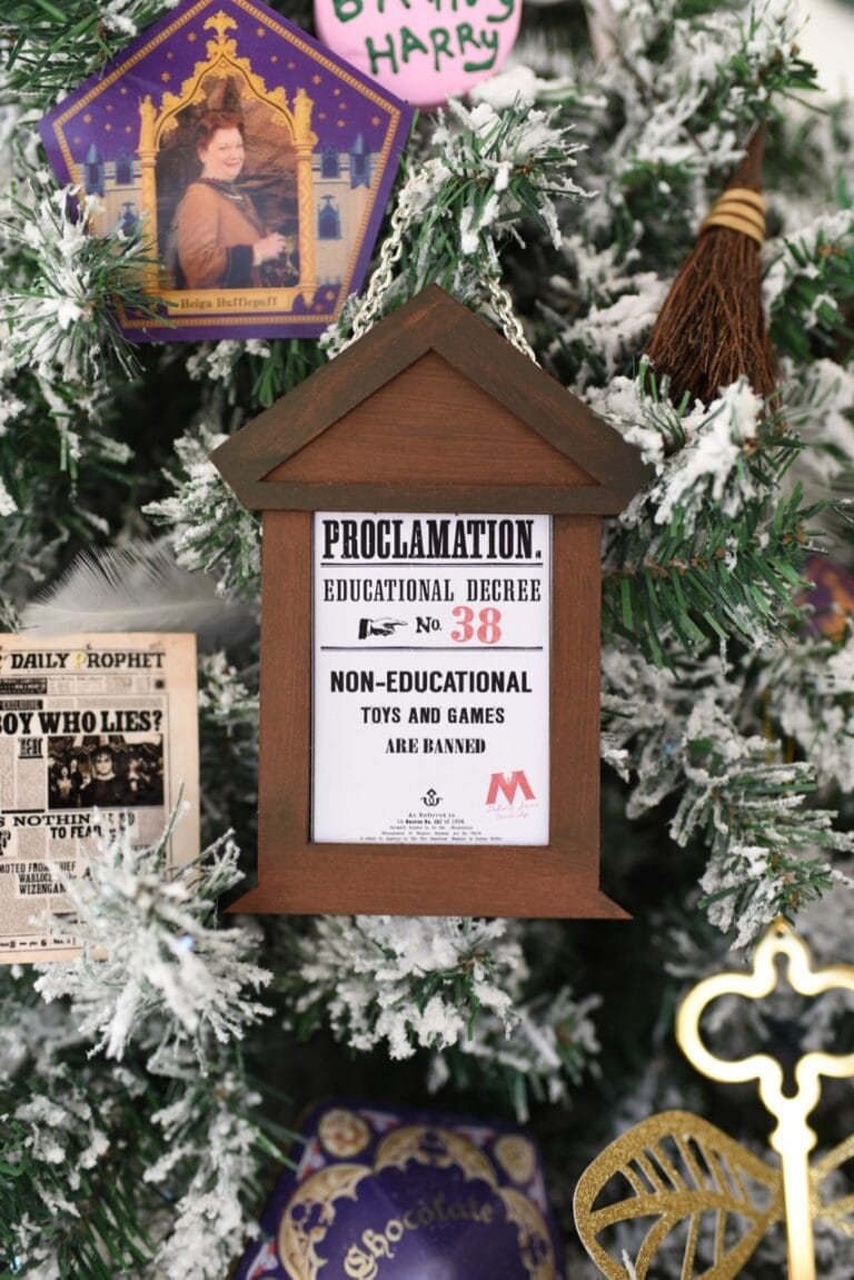 Magical Harry Potter Christmas Tree You NEED To See!