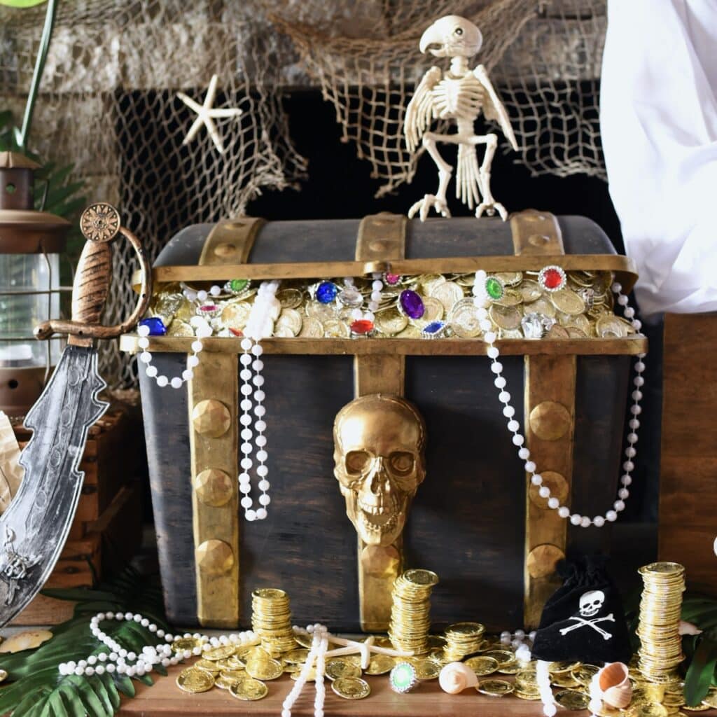 DIY treasure chest tutorial - Make Life Lovely