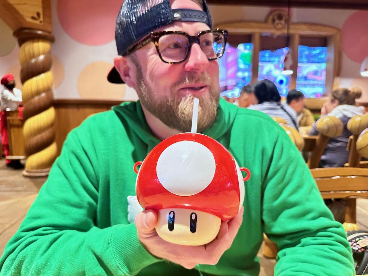 Super Mushroom Collectible Sipper cup at Super Nintendo World - Make ...