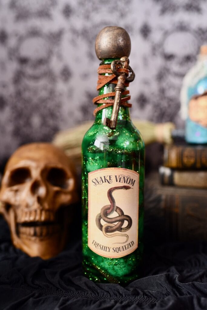Snake venom Halloween potion bottle - Make Life Lovely
